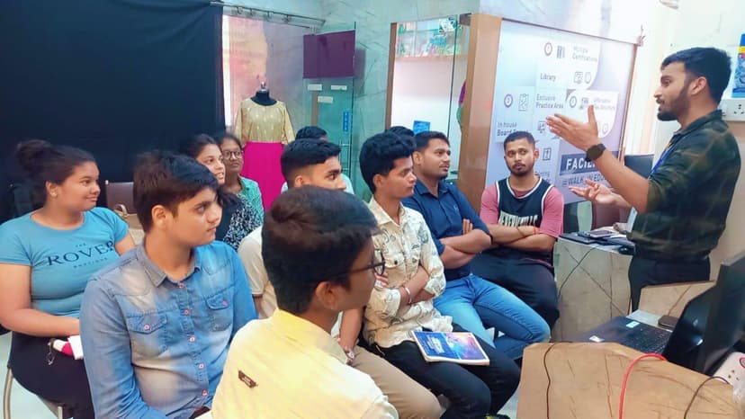 Walkin Educate - Career-Oriented Courses & 100% Placement